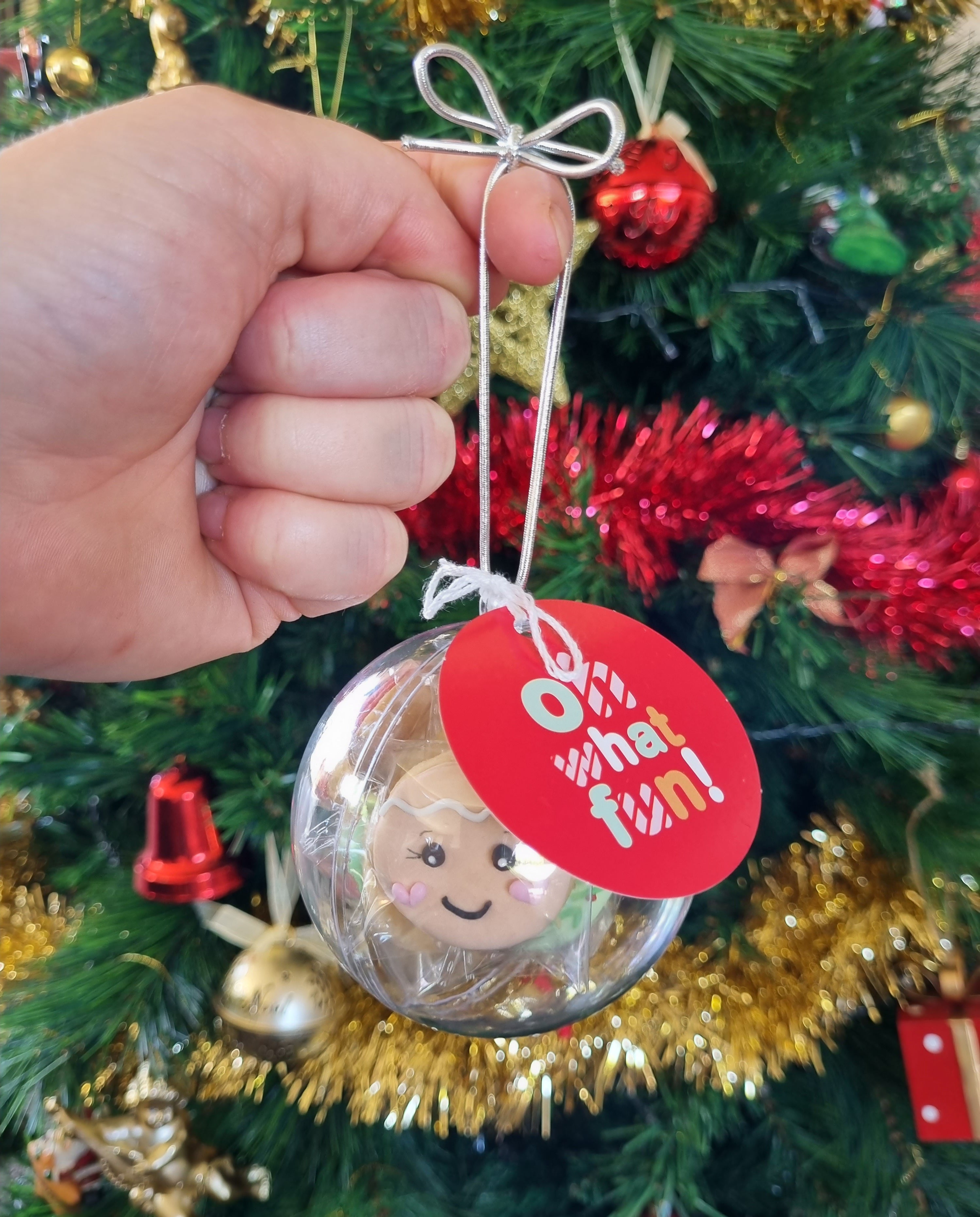 Micro cookie bauble – Katelyn and the caketin